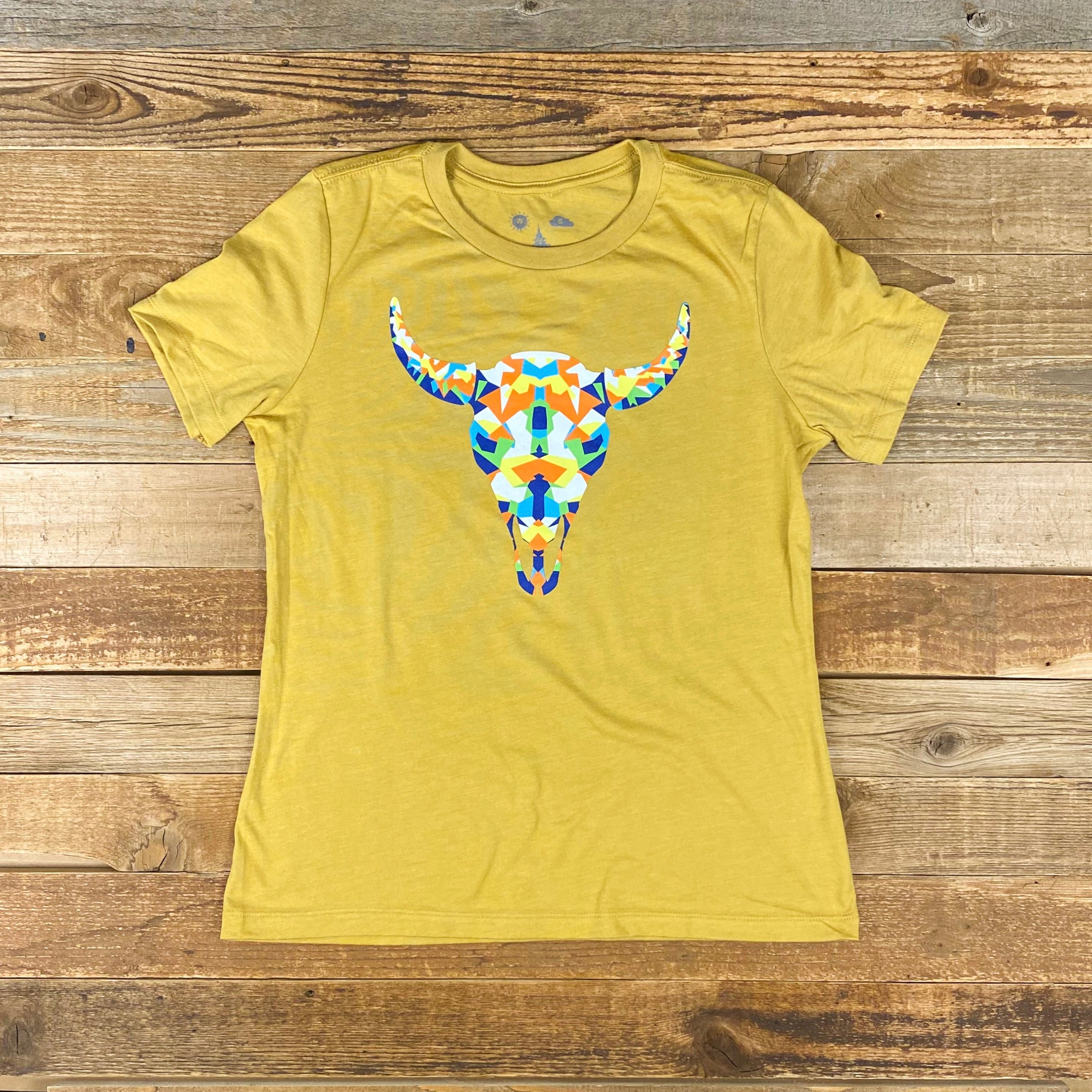 Women's Surf Wyoming® Geode Skully Bison Relaxed Fit Tee - Mustard VAU